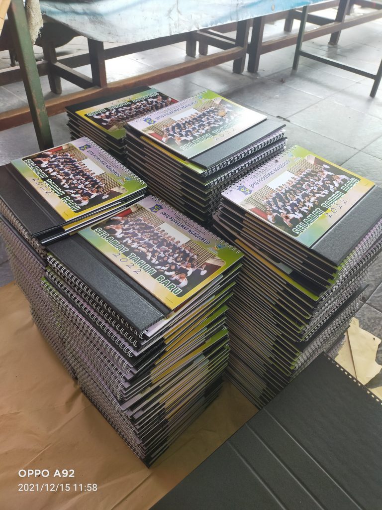 Percetakan Cetak Kalender 2023, Pesan Kalender 2023, Kalender Custom ...